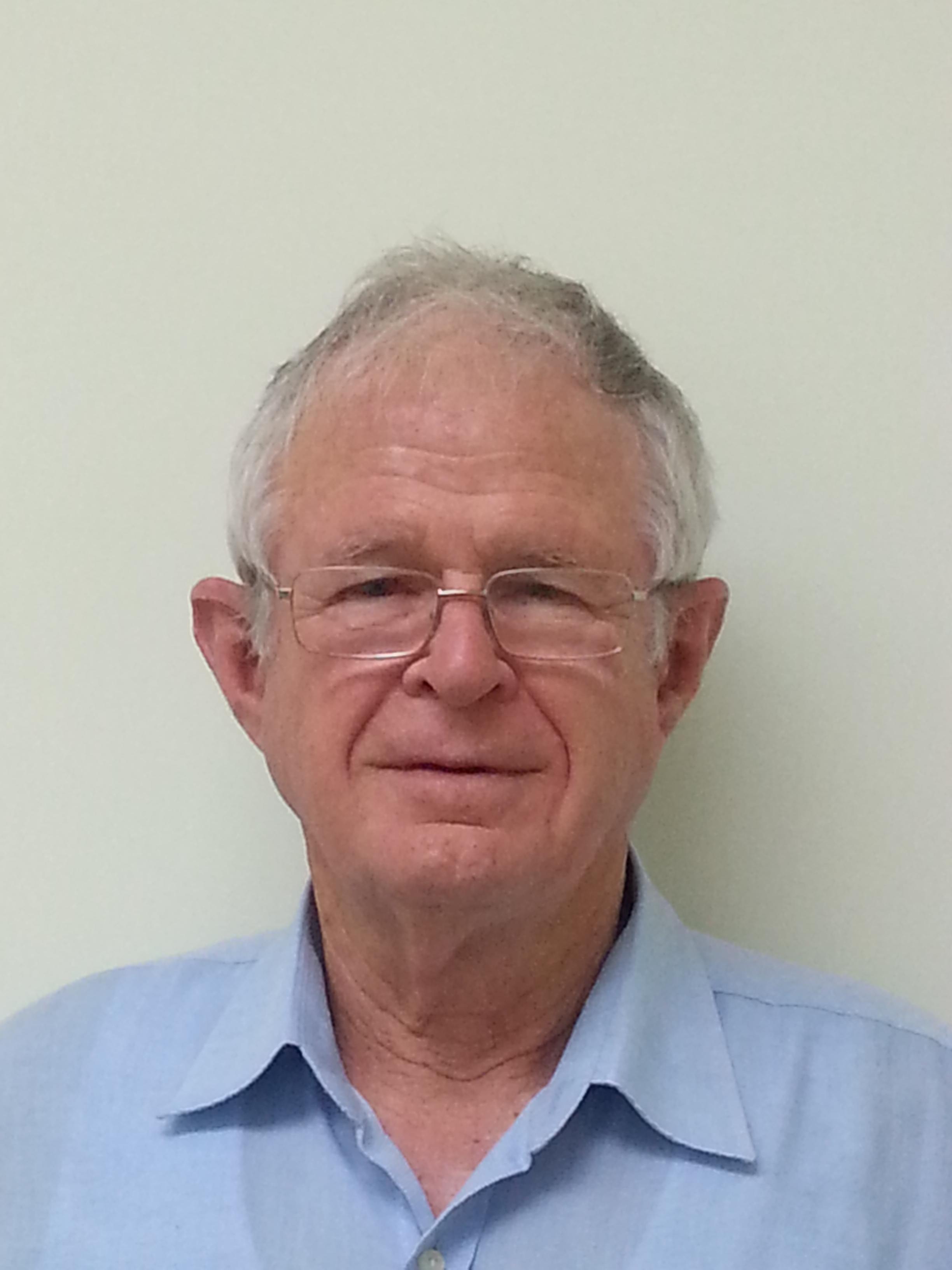 Dr James Boag | Totally Smiles